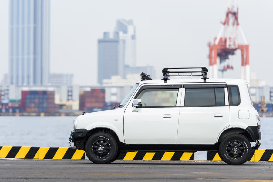 「シャコアゲ」の波はアルトにラパンにトコットまで！ 似合わないと思いきや「ハッチ軽」のアゲが驚きのカッコよさ