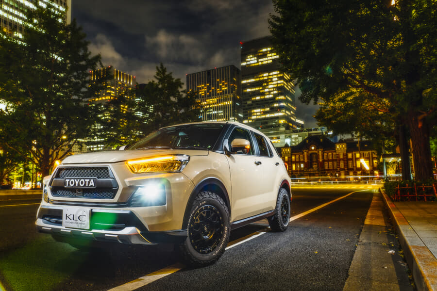 業界初！ ライズ&ロッキーを羨望のRAV4アドベンチャー顔に！ 車検対応も嬉しいKLCの最新ボディキット〈PR〉 | ～カスタム・アウトドア・福祉車両・モータースポーツなどのカーライフ情報が ...
