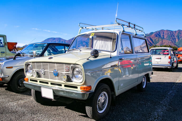 20代でナローポルシェ！ クルマ趣味人が行き着いたのは「360cc軽自動車」でした。三菱「360バン」との馴れ初めは？ | ～カスタム・アウトドア・福祉車両・モータースポーツなどのカーライフ ...