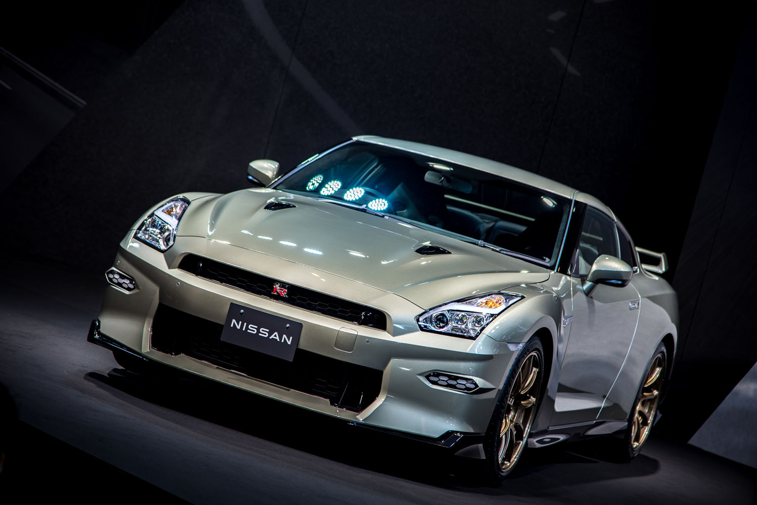 【5分で分る日産R35「GT-R」のすべて】16年の進化の過程をわかりやすくモデルイヤー順にまとめました | AUTO MESSE WEB ...