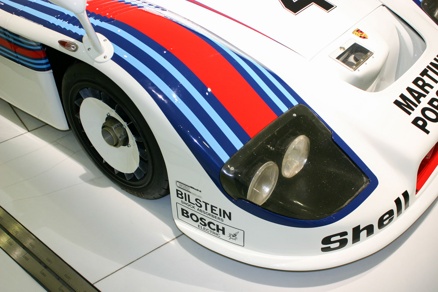 ポルシェ「936」がターボエンジンとして初のル・マン制覇！ アルピーヌとの違いは信頼性の高さでした | AUTO MESSE WEB（オート ...