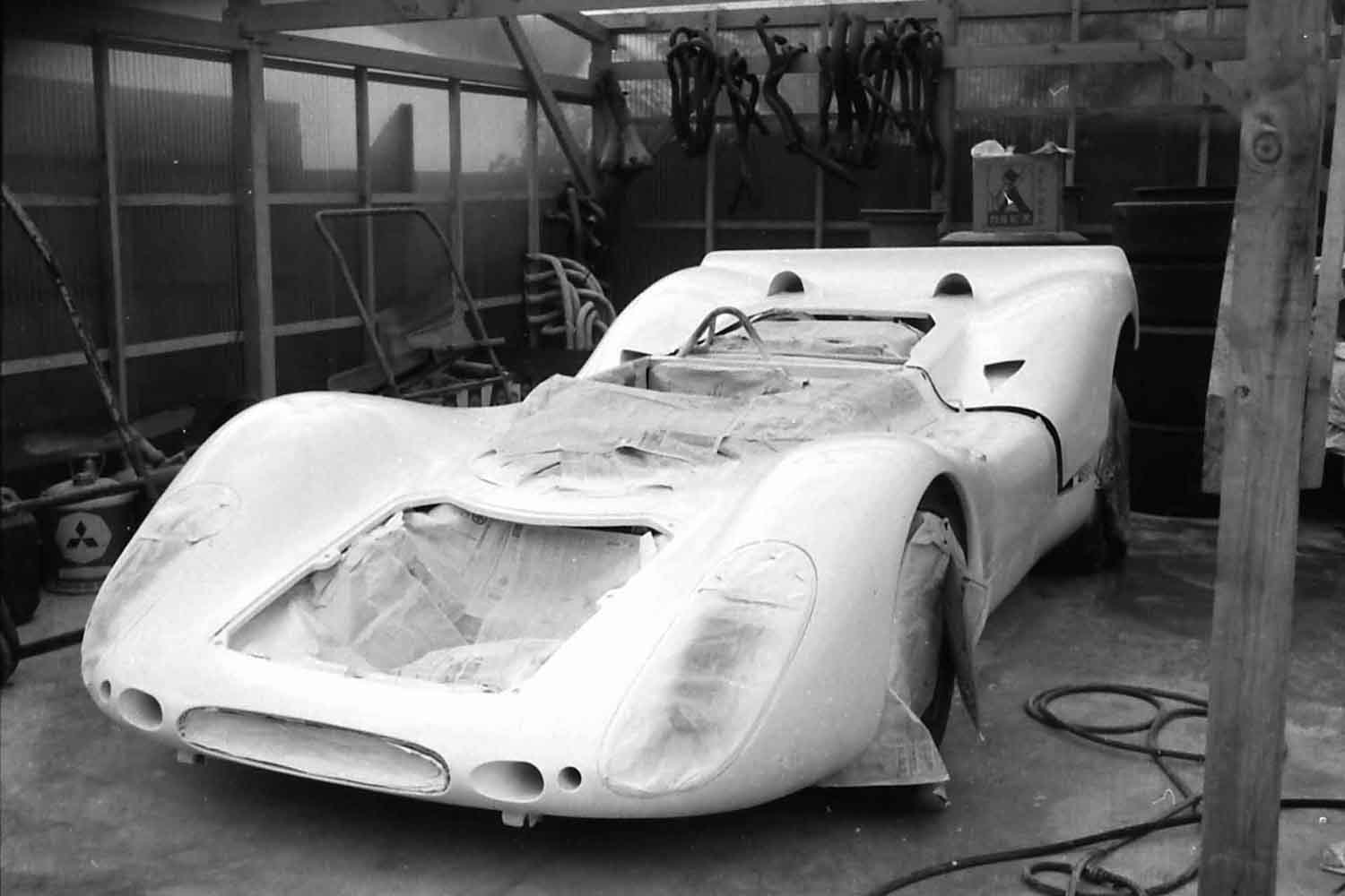 初めてのクラシックカーは「小さなロールス・ロイス」トラブルは1度だけ…今でもほしいヴァンデンプラ「プリンセス」とは【クルマ昔噺】 | AUTO ...