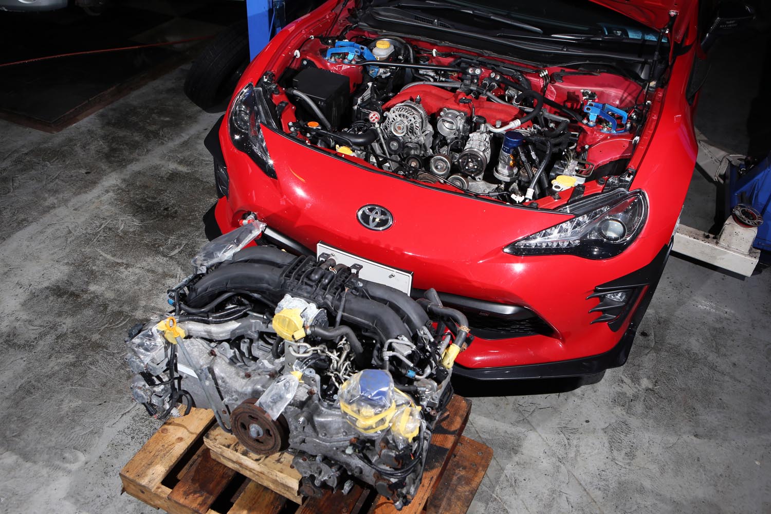 なぜトヨタ「86」後期に前期のエンジンを搭載？「日本最北の86乗り」が2度のエンジンブローを乗り越えて開眼した境地とは | AUTO MESSE WEB（オートメッセウェブ） 〜クルマを文化する