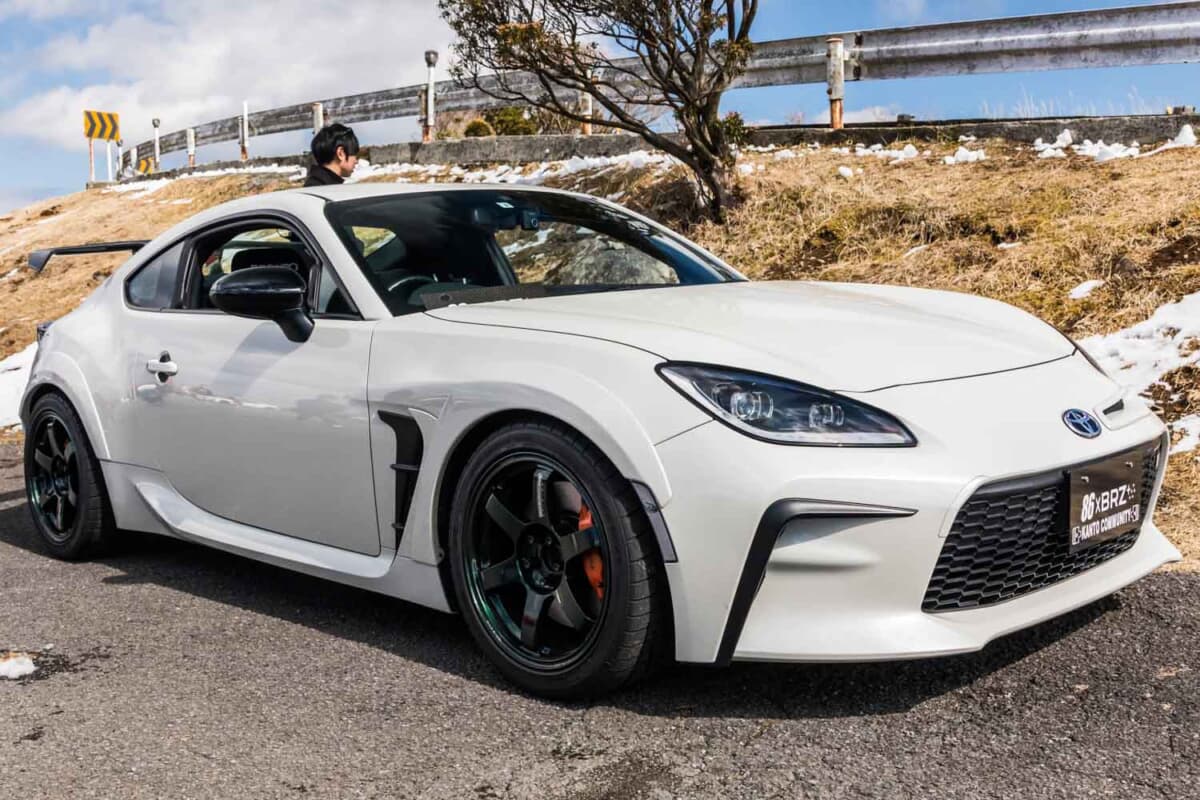 【画像ギャラリー】86/GR86/BRZオフ会主催者のGR86はファミリカーとして大活躍中 | AUTO MESSE WEB（オートメッセウェブ） 〜 クルマを文化する